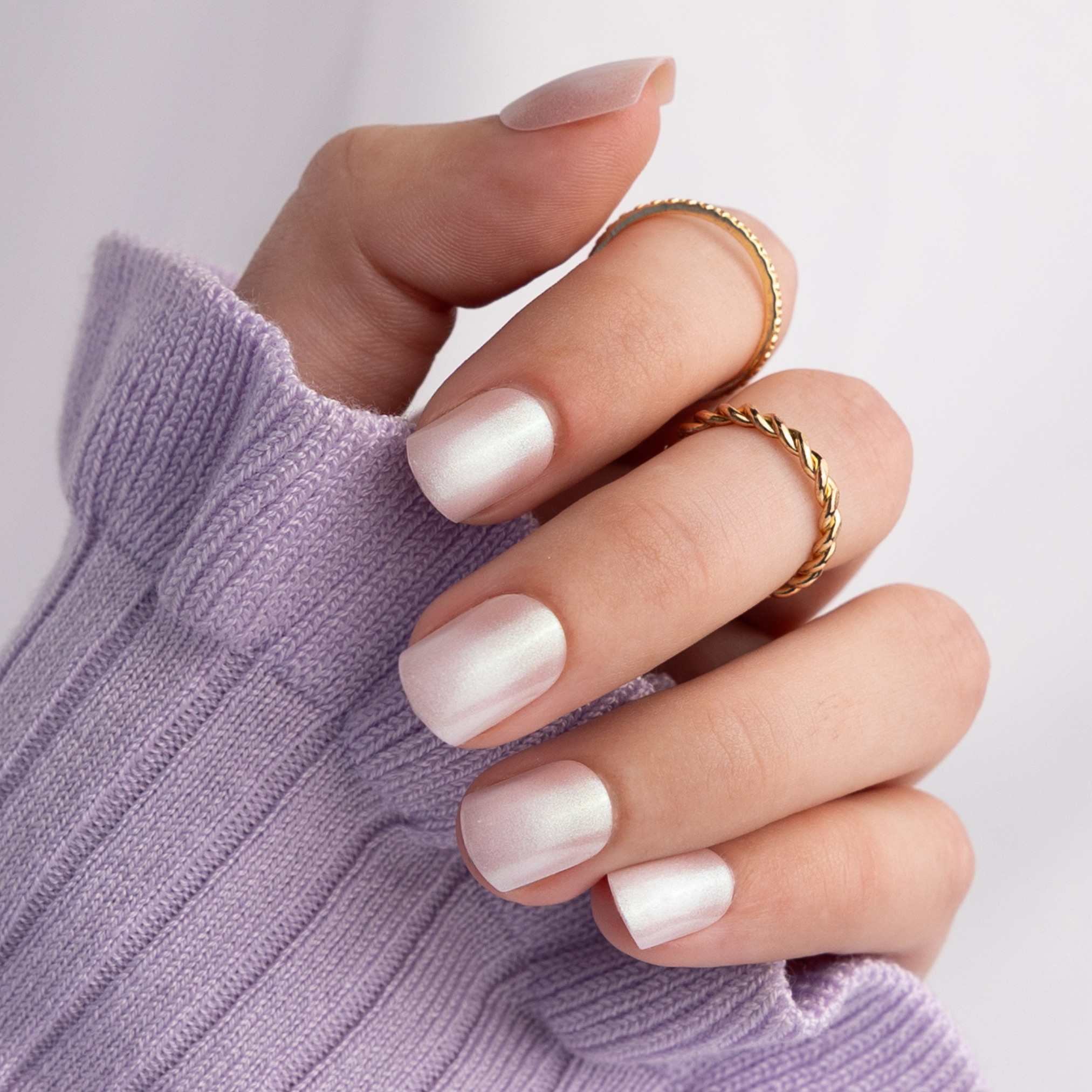Ombré au Lait, Lindee Nails - Press On Nails | Red Aspen