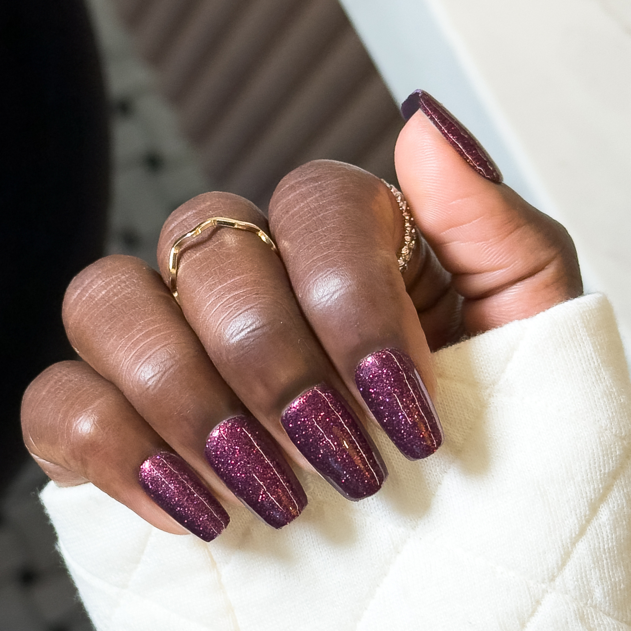 Cranberry Chrissy Nails - Press On Nails | Red Aspen